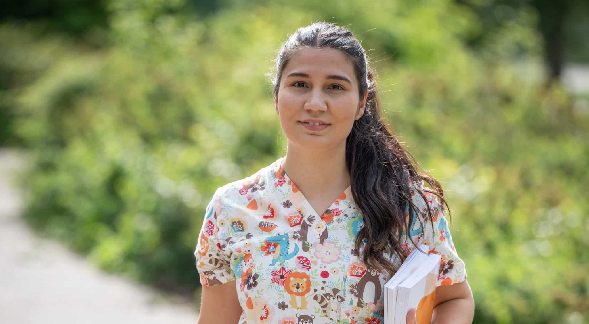 Bijpraten met… Merve: hoe gaat het met de studie? - Proteion | Elke dag ...